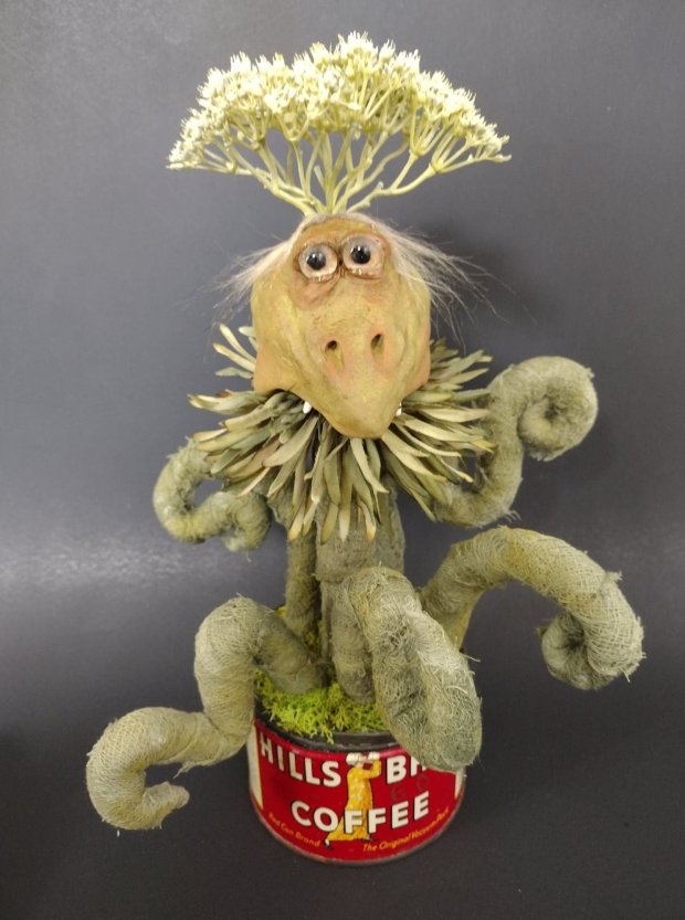 Denise Bledsoe Art Dolls – Denise Bledsoe's mixed media sculptures